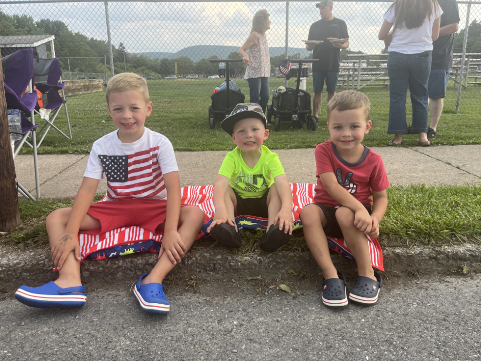 Pennycoff crowned Queen Tiadaghton; Baby Sweethearts chosen at JS Town ...